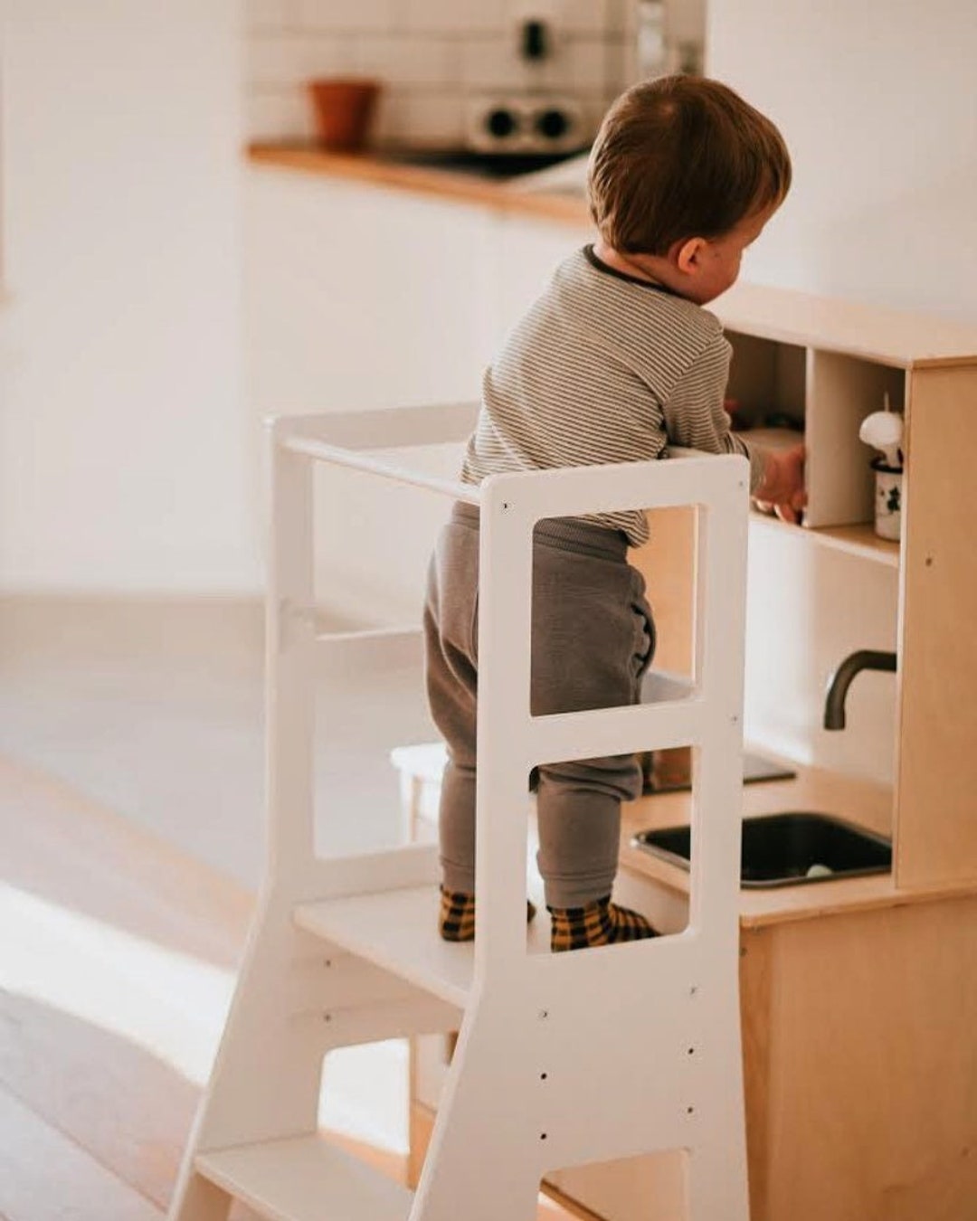 Help Tower FULL COLORS Toddler Tower Kids Tower Tower for Children Kids ...