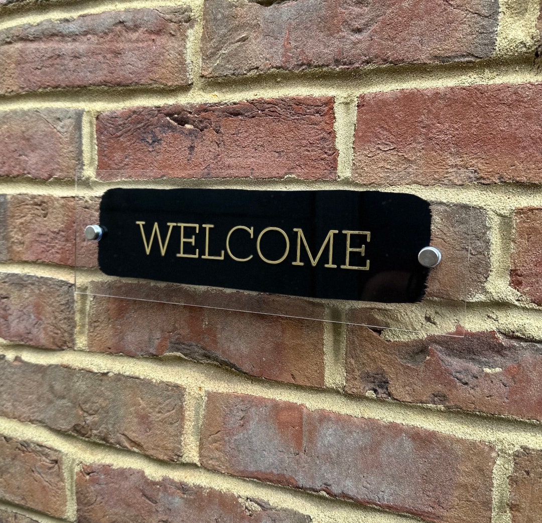 ACRYLIC DOOR SIGNS, Personalised Door Signs, Toilet Signs, Salon Door ...