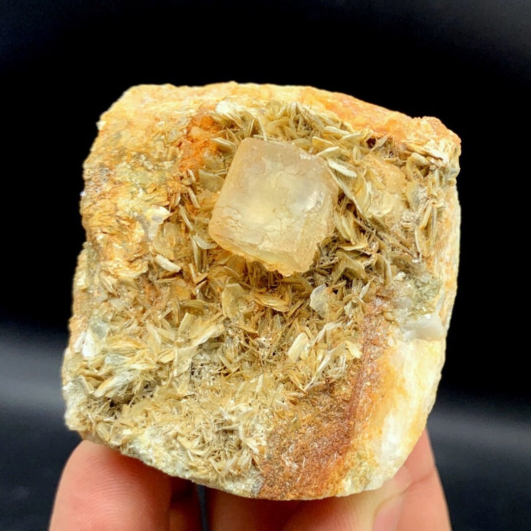Natural Flourite Crystals Specimen on Muscovite From Nagar Mine Gilgit ...