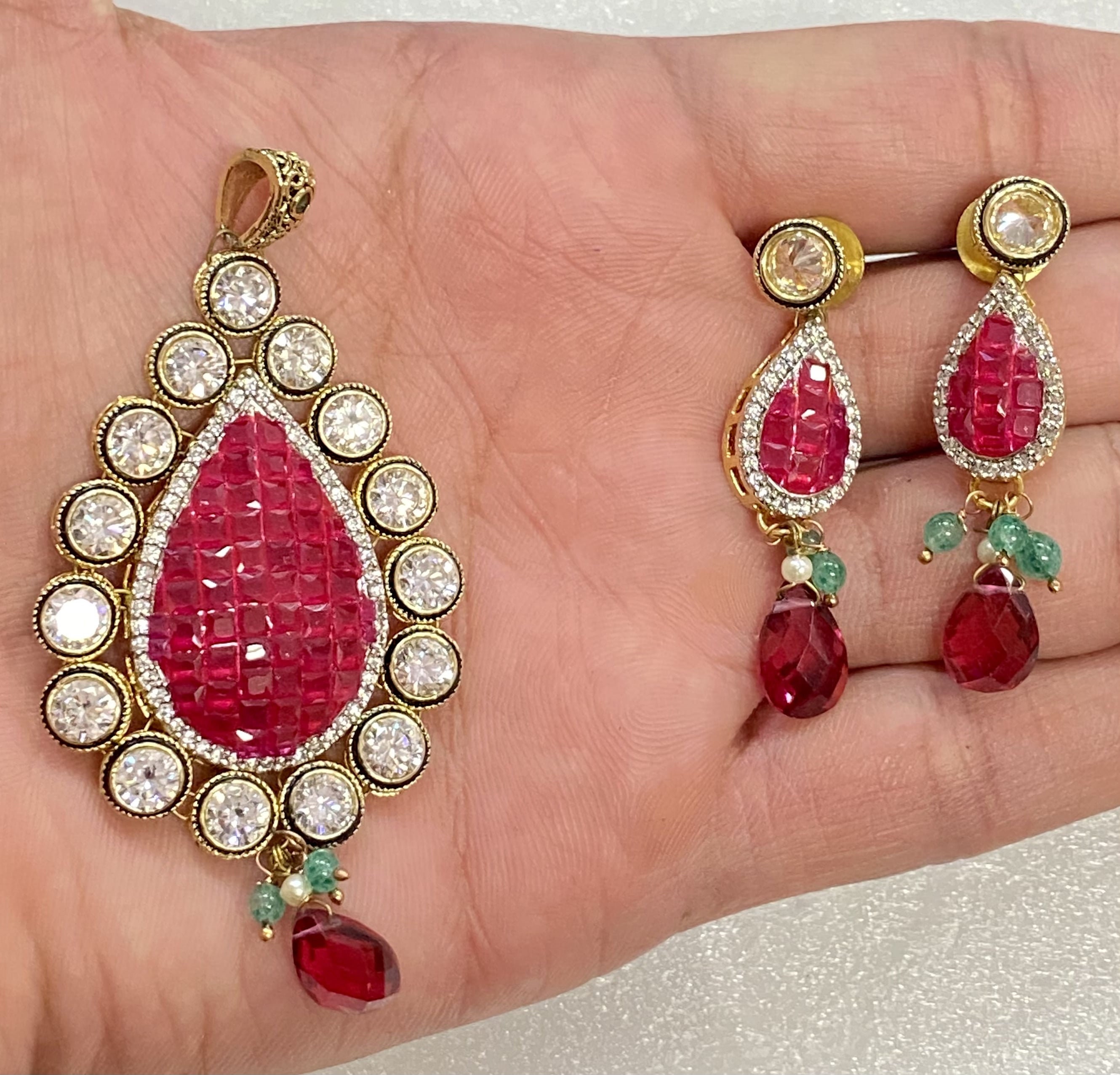 Kundan Ruby Pendent, Indian Wedding Pendent, Pendent Light - Etsy