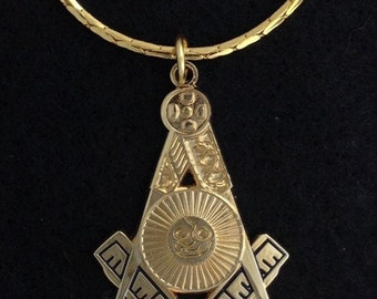Masonic Past Master Necklace - Etsy