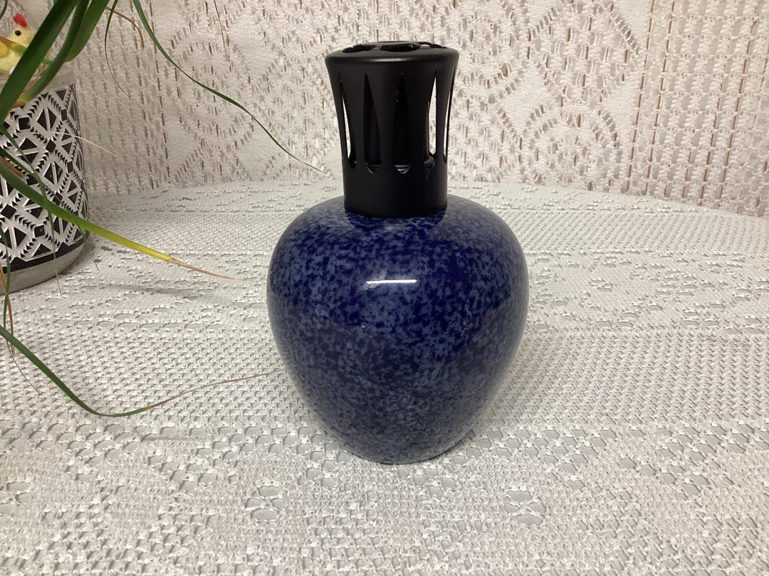 Beautiful Porcelain Lampe Berger Made in France Blue Fragrance Diffuser ...