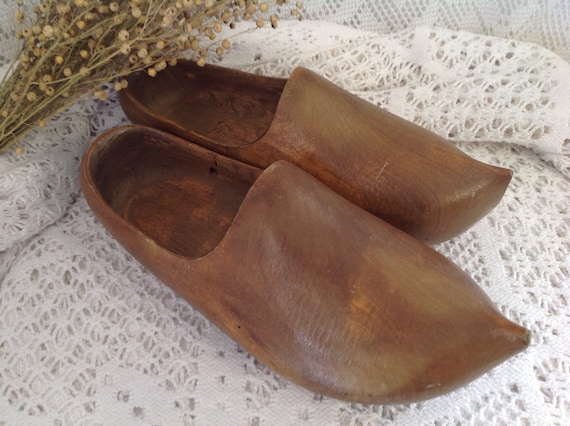 Paire de Sabot Ancien en Bois Antique Français - Gem