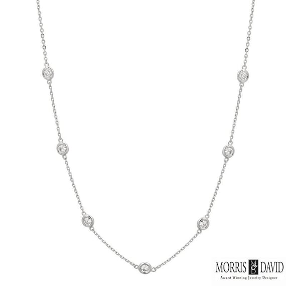 2 pointer diamond chain store