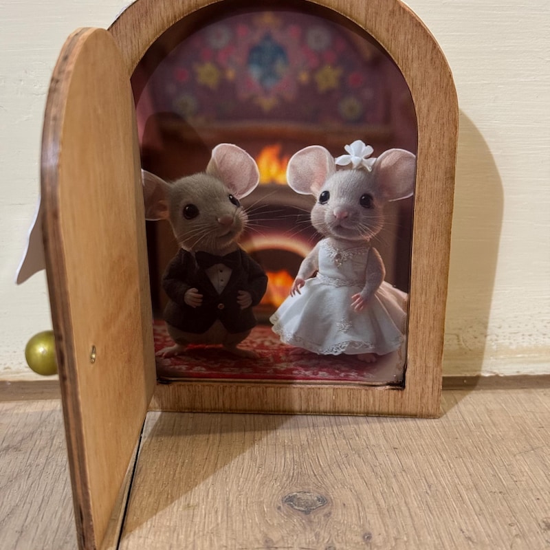 Mouse Door Skirting - Etsy UK