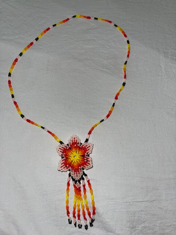 Lindos collares echos a mano de chaquiras | Etsy