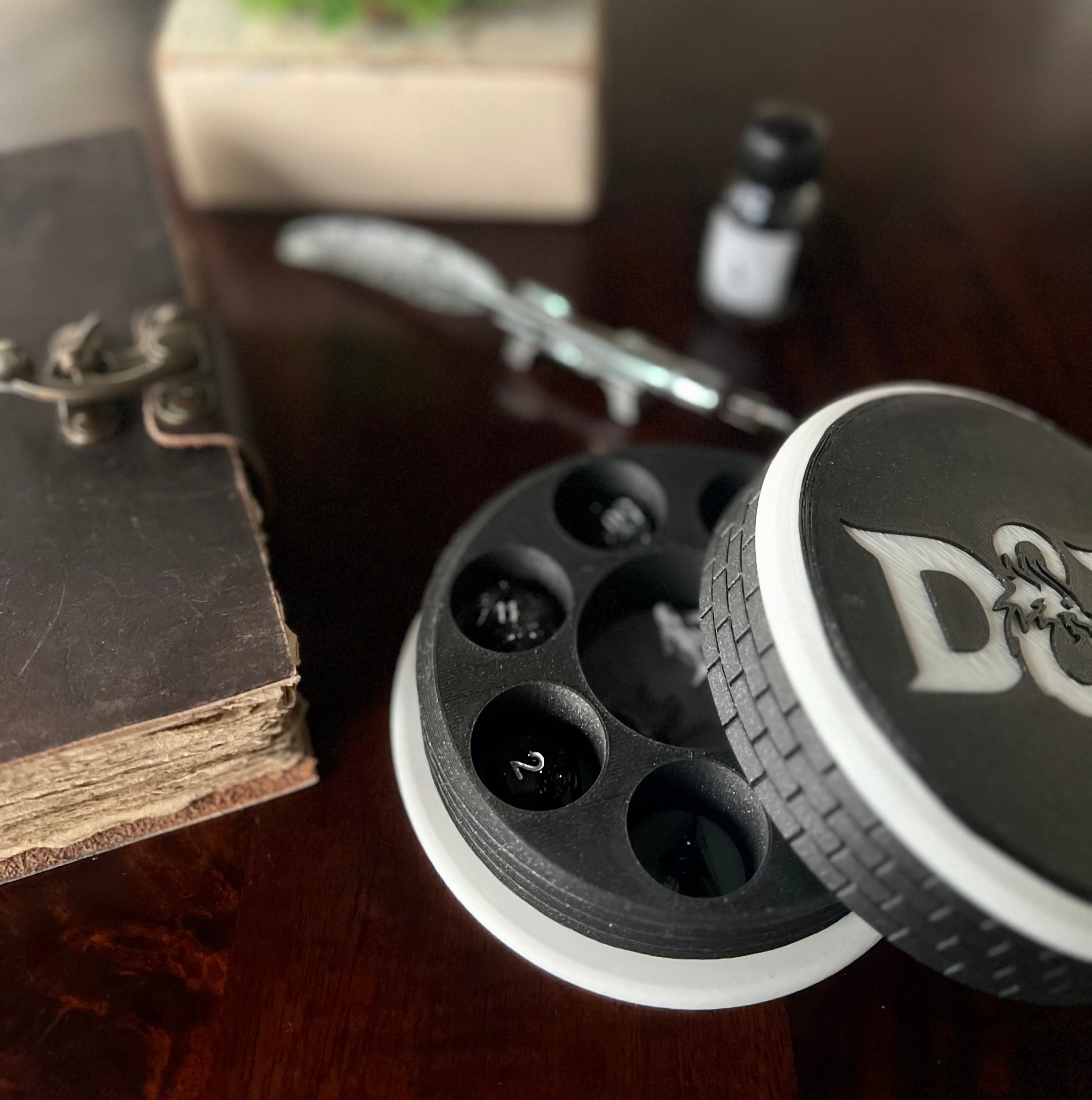 Personalized 3D Printed D&D Dice Box - Etsy