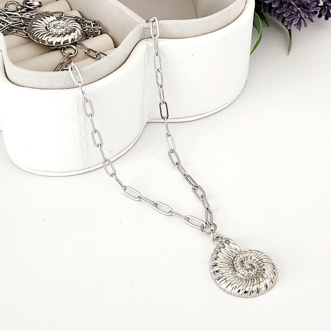 Silver Sea Shell Necklace/seashell Necklace/sea Ocean Beach Lover Gift ...