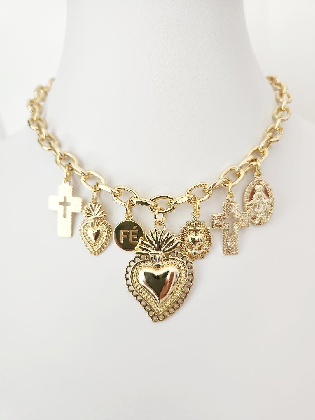 Sacred Heart of Jesus Necklace, Ex Voto, Catholic Charms in Gold ...