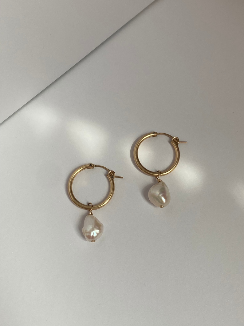Baroque Pearl Gold Filled Hoops 22mm Pearl Dangle Hoop - Etsy