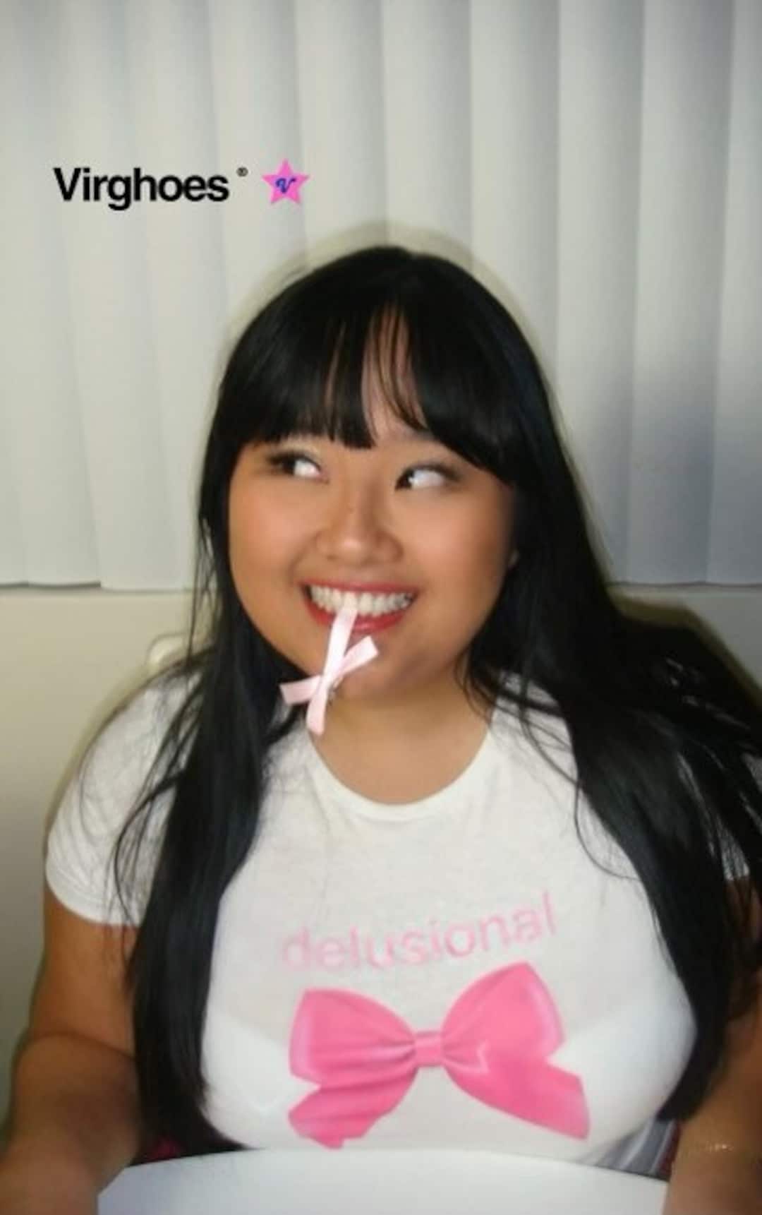 Delusional Pink Bow Tee - Etsy