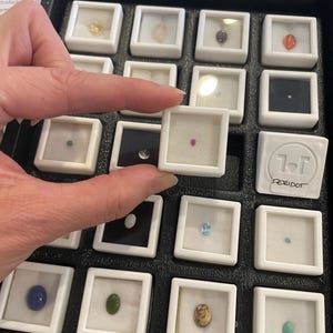 Boxed Set(2) of 20 Gemstones- Introduction to Gemology- Beautiful Gift ...