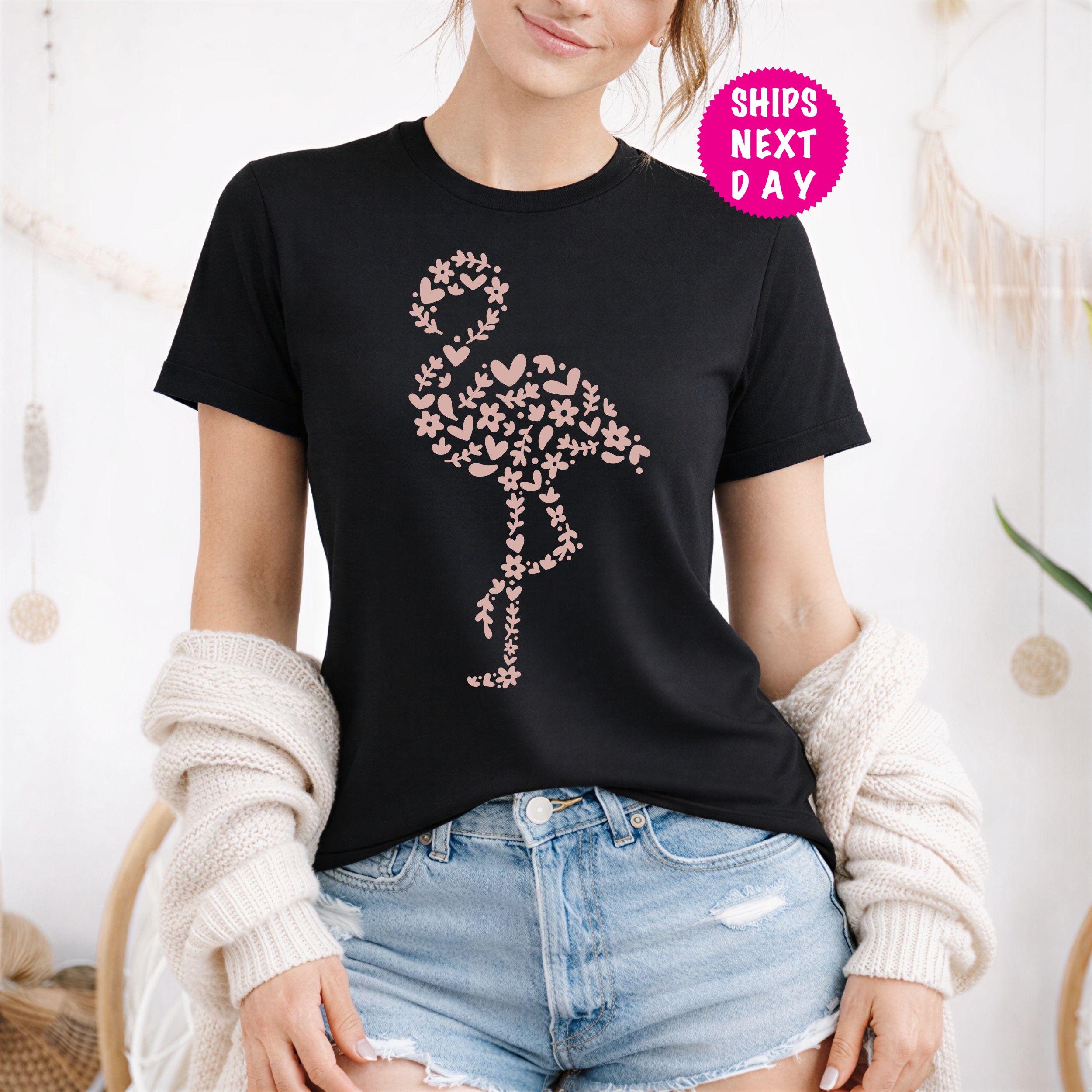 Floral Flamingo Shirt, Women's Graphic Tee, Animal Lover Gift - Etsy