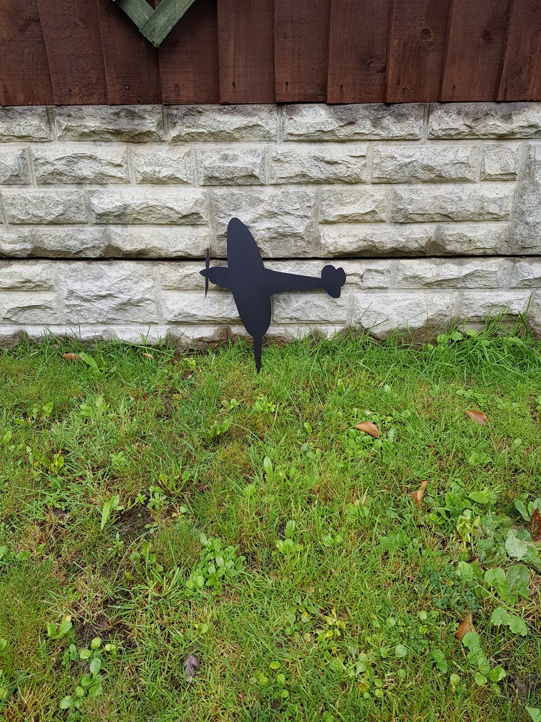 Metal Spitfire Silhouette Garden Flower Pot VE75 Lest We - Etsy