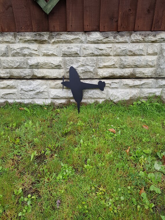 Metal Spitfire Silhouette Garden Flower Pot VE75 Lest we | Etsy