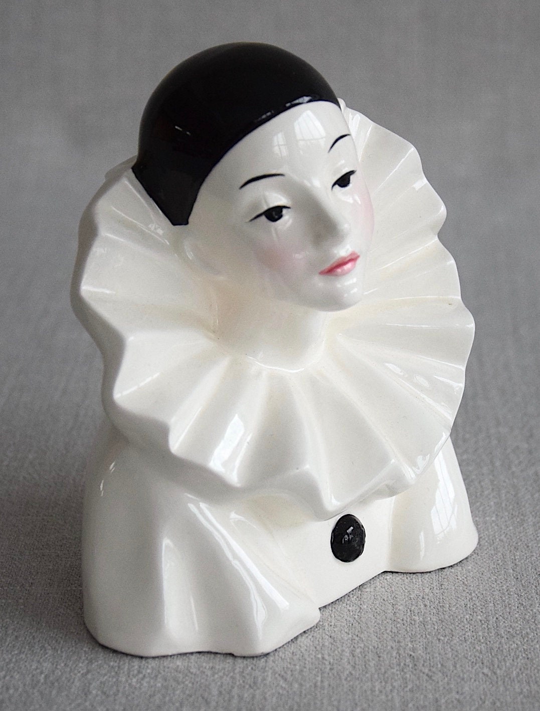 VTG 1980s Modern Ceramic pierrot Bust Figurine 5 Inch / 13 Cm - Etsy
