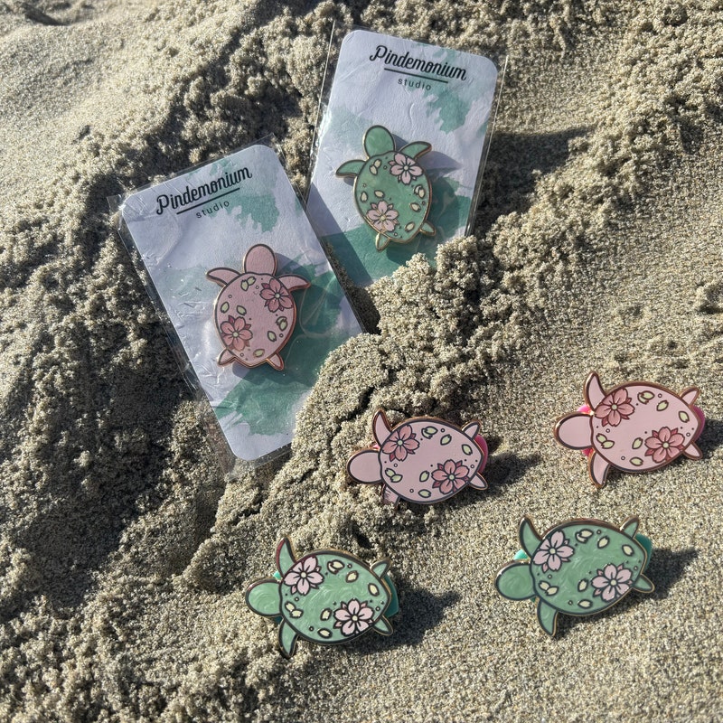 Turtle Enamel Pin - Etsy