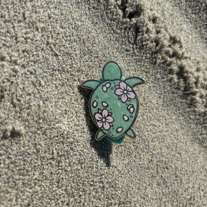 Sea Turtle Enamel Pin Badge - Etsy UK