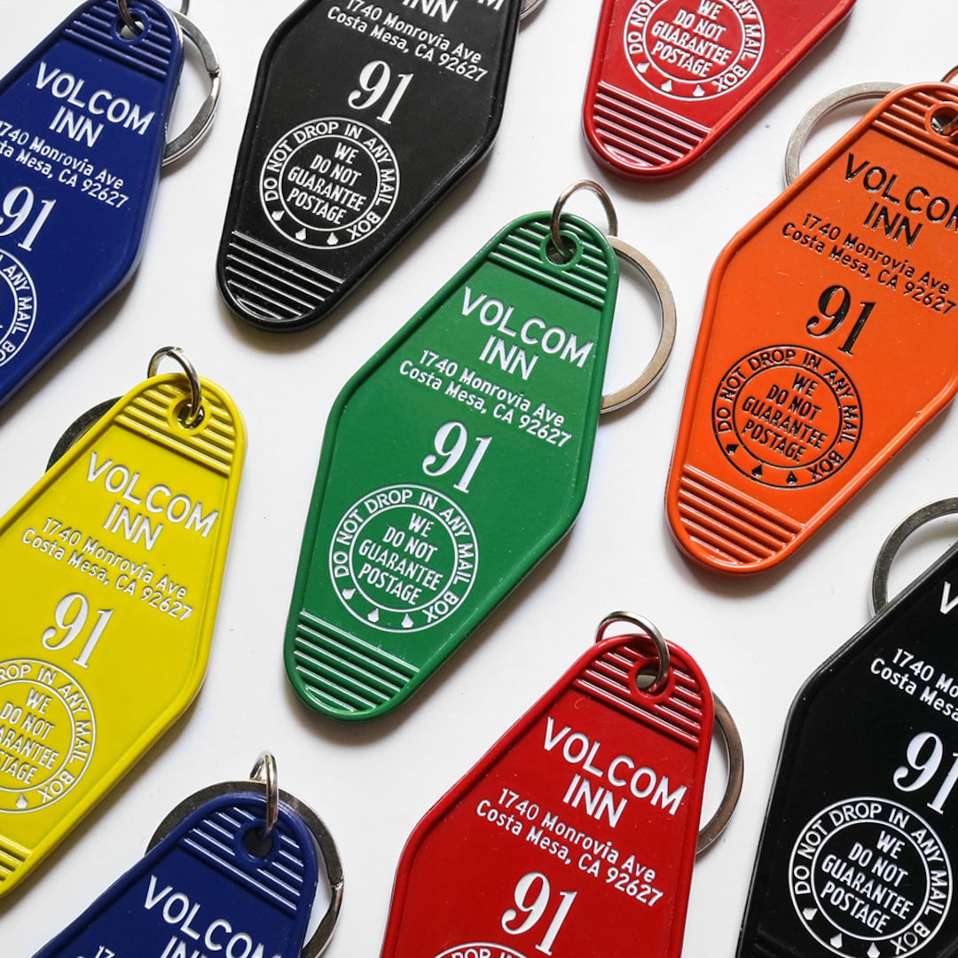 Bulk Order: Custom UV Printing Vintage Motel Keychains - Personalized ...