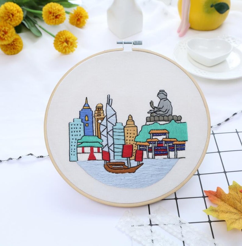 20cm Embroidery Kit, Urban Embroidery Kit, Beginner Urban Embroidery ...