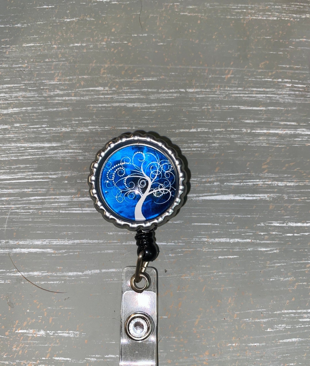 Magnetic Retractable ID Badge Reel - Etsy
