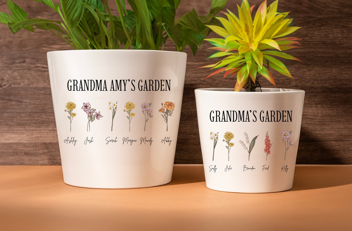 Personalized Grandma's Garden Flower Pot, Gift for Her, Custom Planter ...