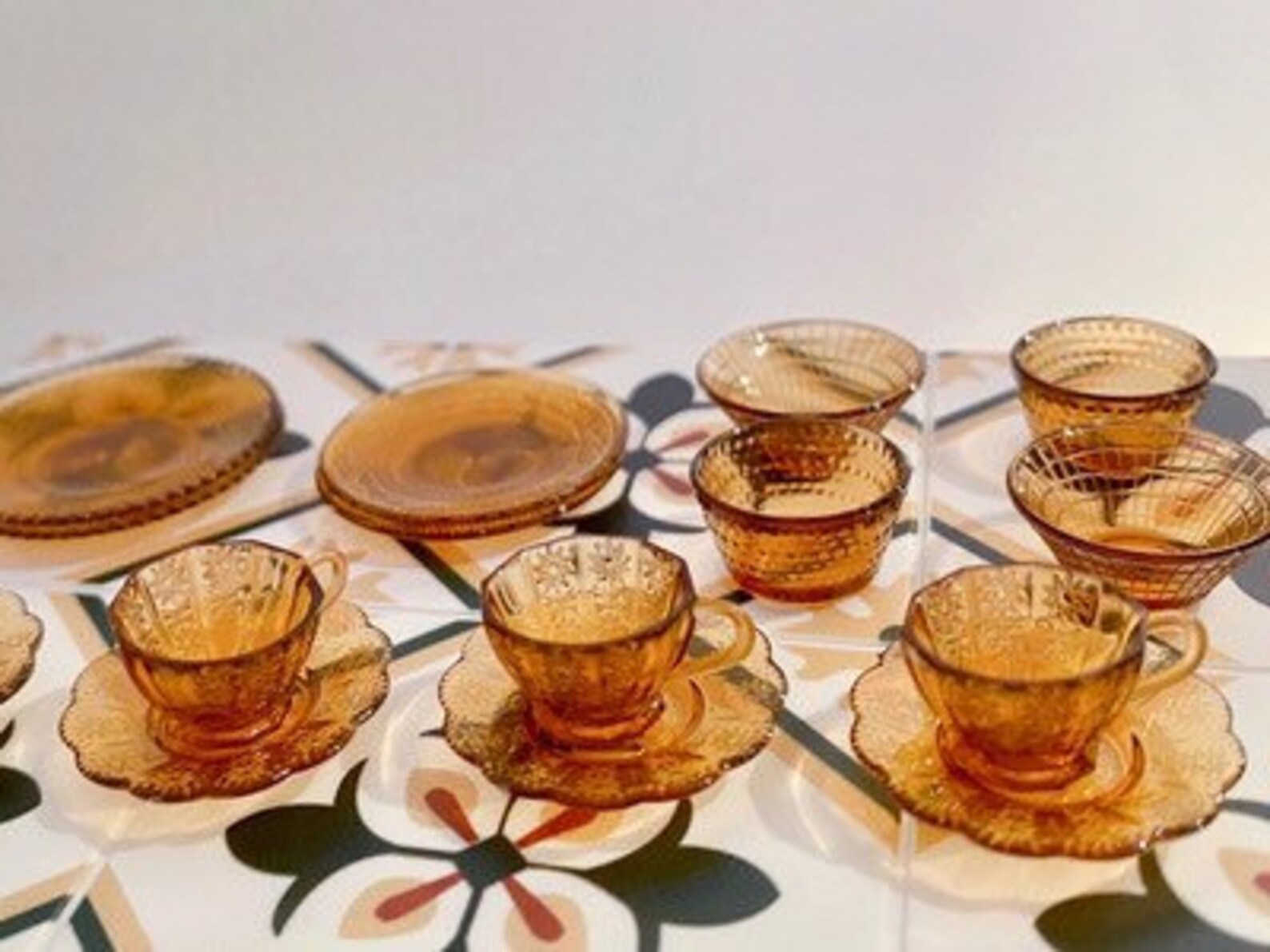 Dollhouse Teacup and Saucer Set of 4 Miniature Vintage Cups Clear ...