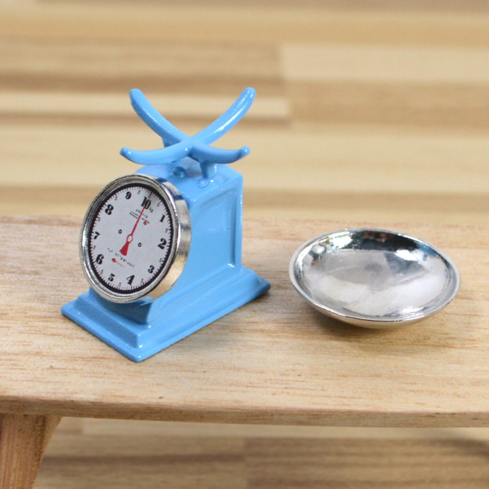 Miniature Vintage Metal Kitchen Scale for 1/12 Dollhouse | Etsy