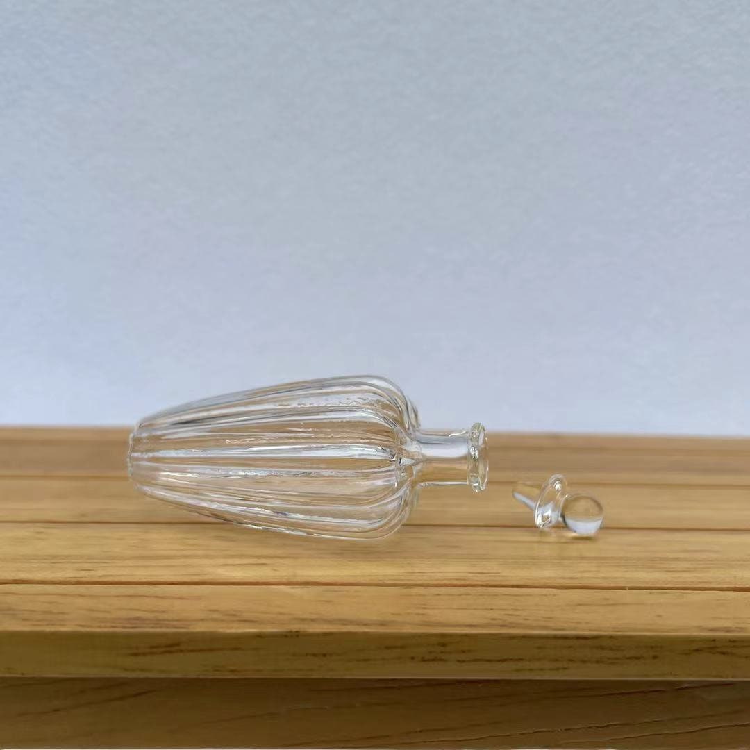 Miniature Glass Bottle Dollhouse Glassware Colletion Miniature Whisky ...