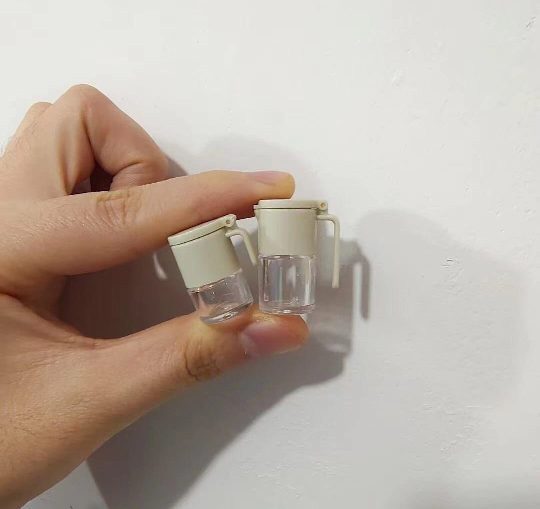 4 Pieces Miniature Condiment Seasoning Set Dollhouse Kitchen Spice Salt ...