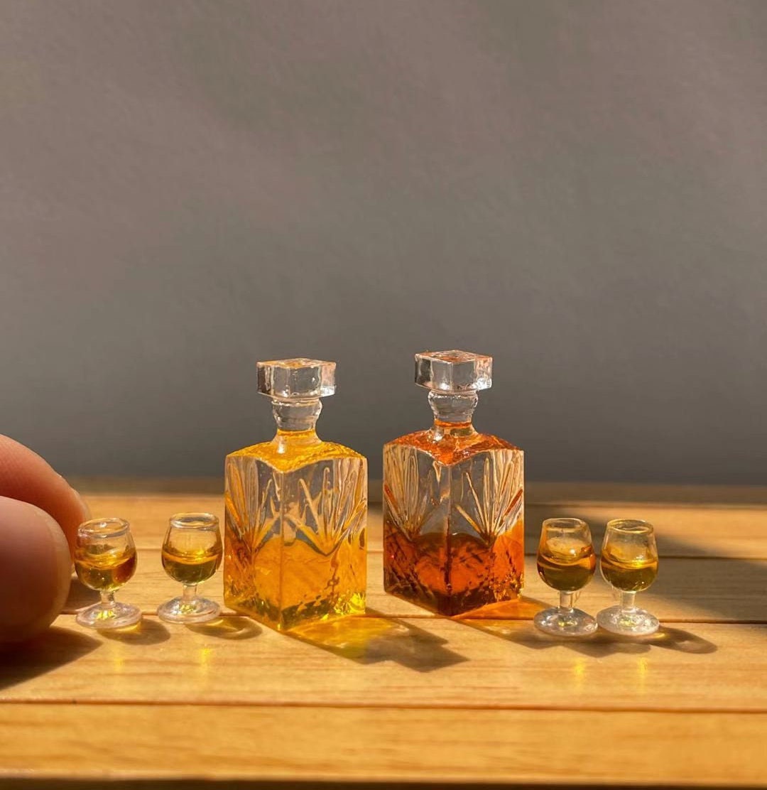 Miniature Whiskey Decanter Set 1/12th Scale Wine Bottles Mini Hard ...