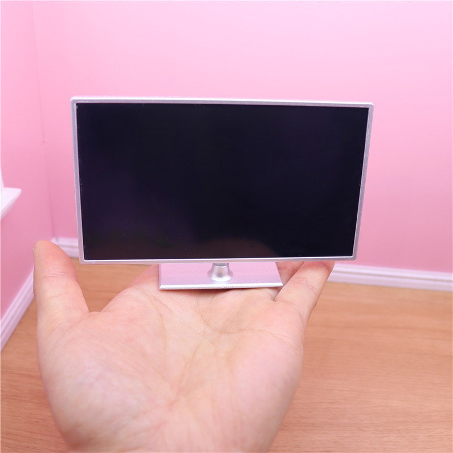 Dollhouse Miniature TV Mini Doll Television Mini Wall Hang | Etsy