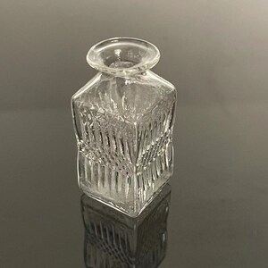 Dollhouse Miniature Glass Vase Mini Luxury Rilief Glass Case for Dolls ...