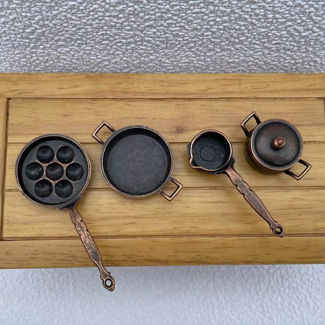 Miniature Distressed Cooking Pots Dollhouse Kitchen Metal Cookware 1 ...