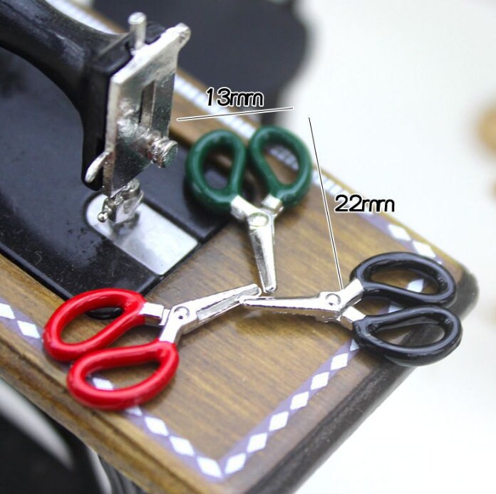 Dollhouse Miniature Stationery Scissor 1:12th Scale Dollhouse Sewing ...