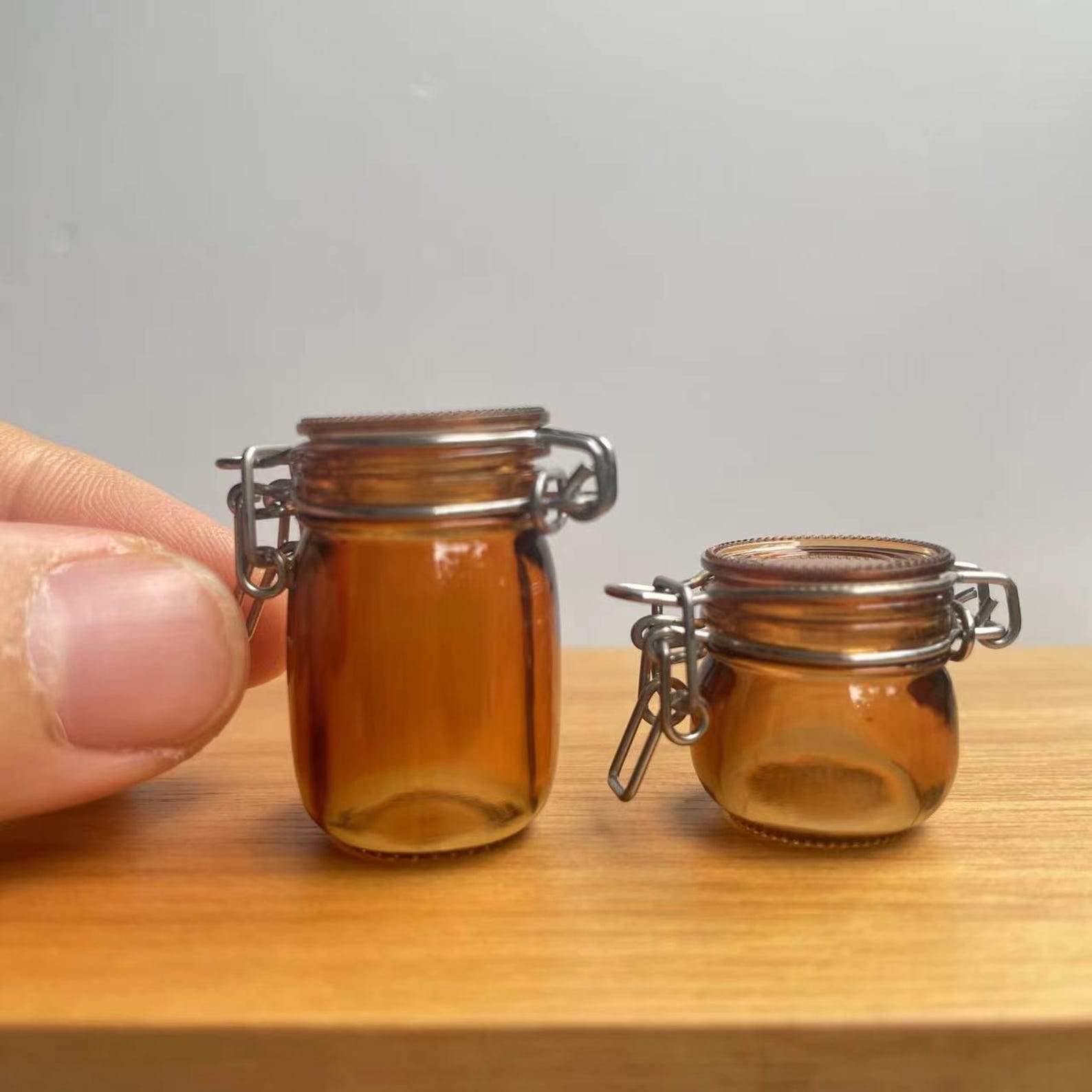 2 Pcs 1/6 Storage Jar With Hinged Lid Dollhouse Kitchen Canisters ...