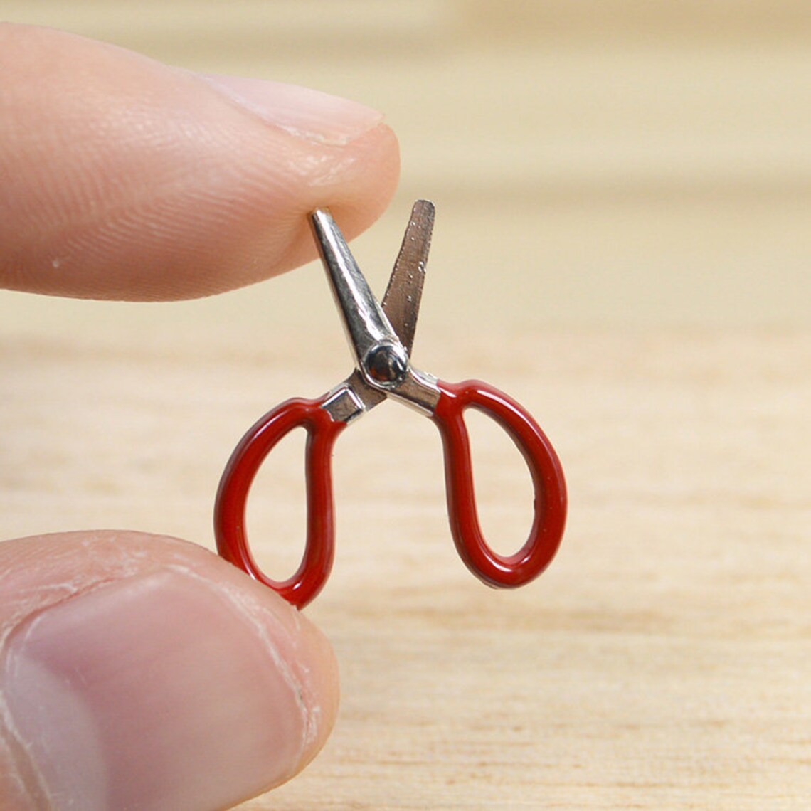 Dollhouse Miniature Stationery Scissor 1:12th Scale Dollhouse Sewing ...