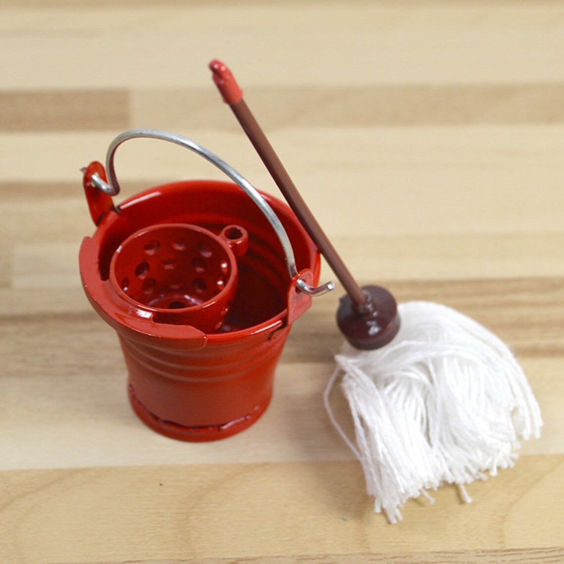 Dollhouse Cleaning Metal Bucket With Mop 1/12 Scale Miniature Kitchen ...