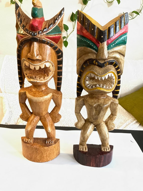 Tiki Mask Stand. 20 Tall Wooden Hand Carved. Tiki Bar Luau | Etsy