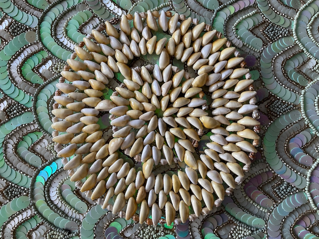 Vintage Philippine Shell Doily. Cowrie and Conch Manually Stranded ...
