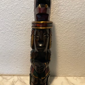 Vintage Wooden Inca Totem Pole With Tiger Animal Spirit. Possibly a ...