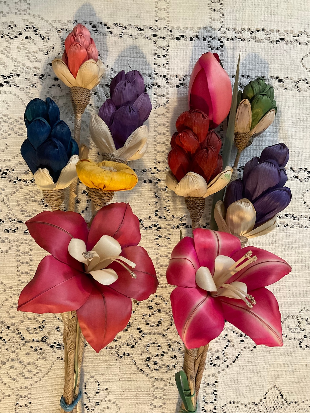 Flowers Assortment Made of Dried Corn Husks and Tree Leaves .5 Flowers ...