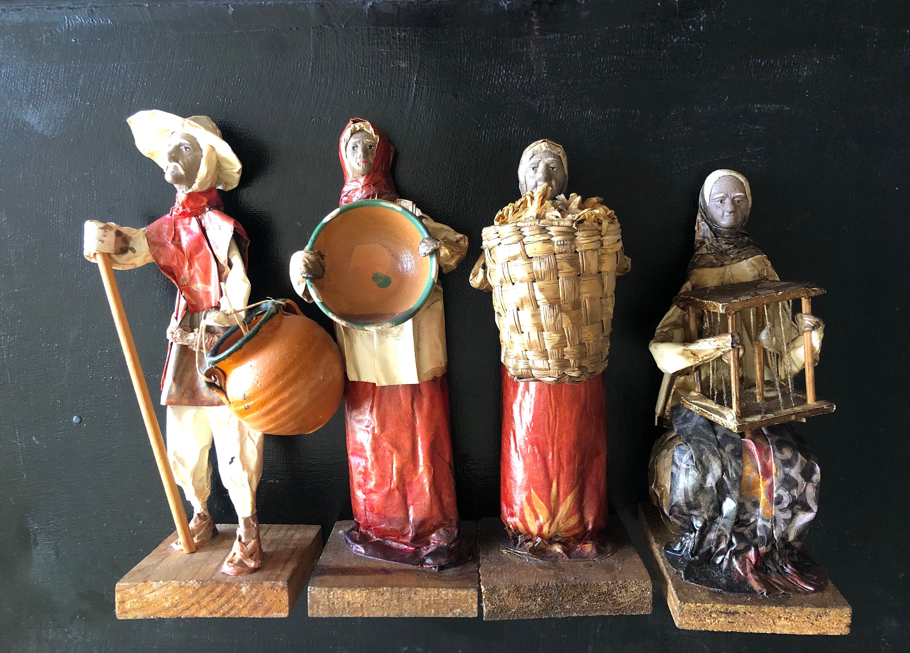 Merchant figurines. Realistic Paper Mache of Pottery Bird | Etsy