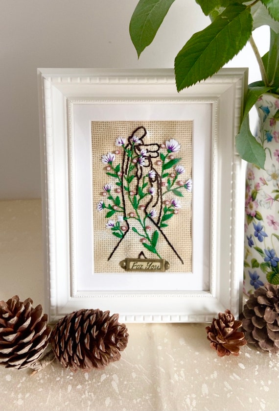Hand Embroidered Floral Frame and Free Gift | Etsy