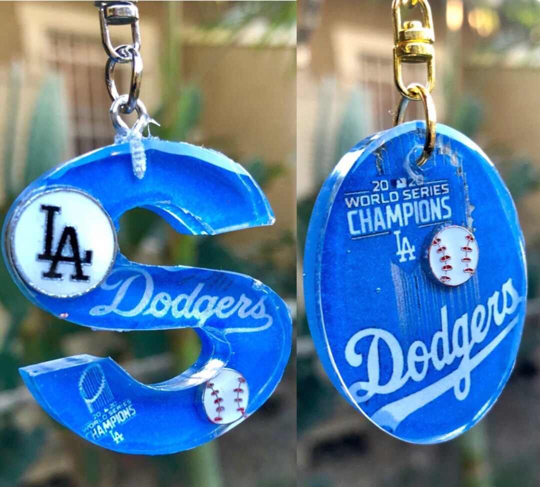 Los Angeles Dodgers Initial Keychain | Dodgers Keychain | Personalized ...