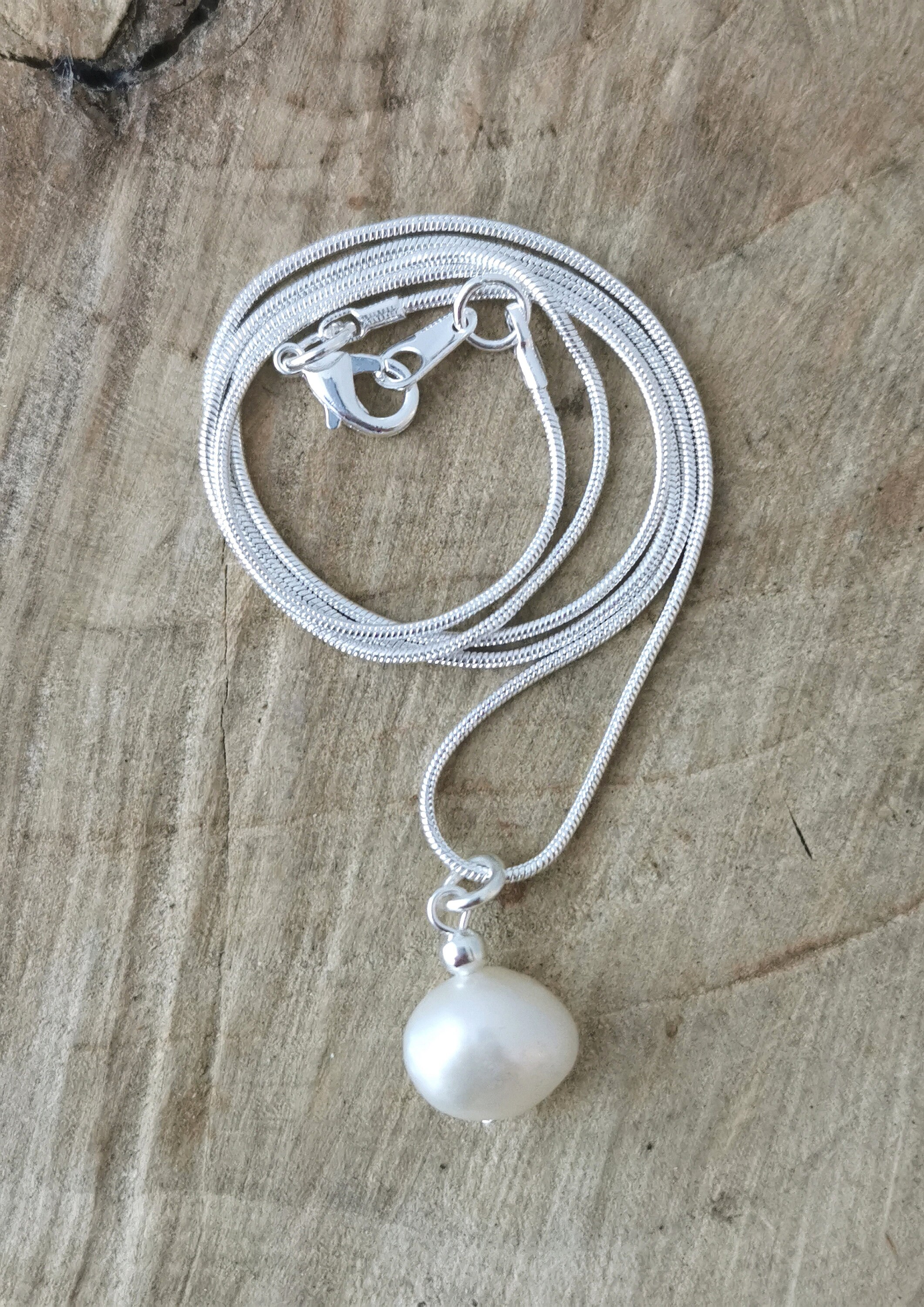 Simple single pearl necklace. Single pearl drop necklace. — Miss ...