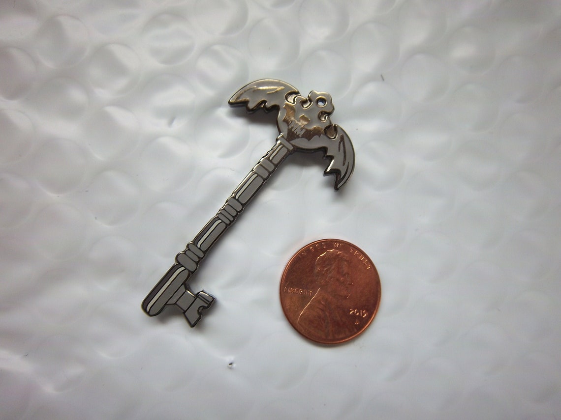 Haunted Mansion Fantasy Pin Key open the Door - Etsy