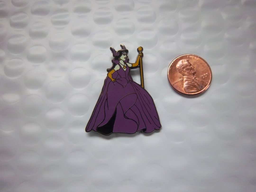Maleficent - "princess" San Studio Fantasy Pin #33 - Etsy