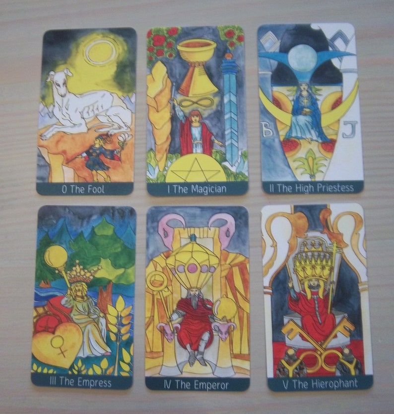 Reverse Scale Tarot Deck W/ Guidebook by Mykola Taradaiko - Etsy