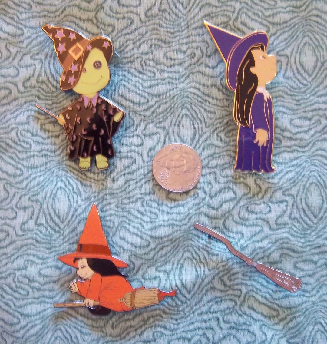 Lilo & Stitch Fantasy Pins - Lilo as Witch - Scrump as Wizard and Witch ...